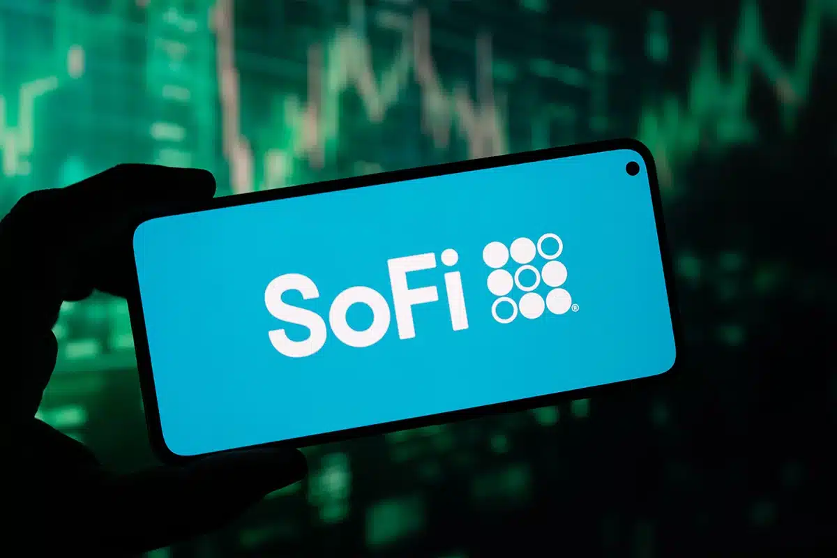 SoFi Technologies Collaborates with Lightspark for Cross-Border Money ...